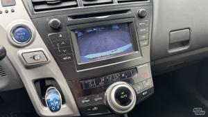 Balts Toyota Prius 2014 Viļņa, ar dzinēja tilpumu 1.80 L un nobraukumu 400 tūkst. km par 6950 €, foto 11 vietnē AUTOMOTO.COM.LV