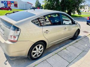 Желтый Тойота Приус 2005 в Шяуляй, объемом двигателя 0.00 л и пробегом 327 тыс. км за 2300 €, фото 11 на AUTOMOTO.COM.LV