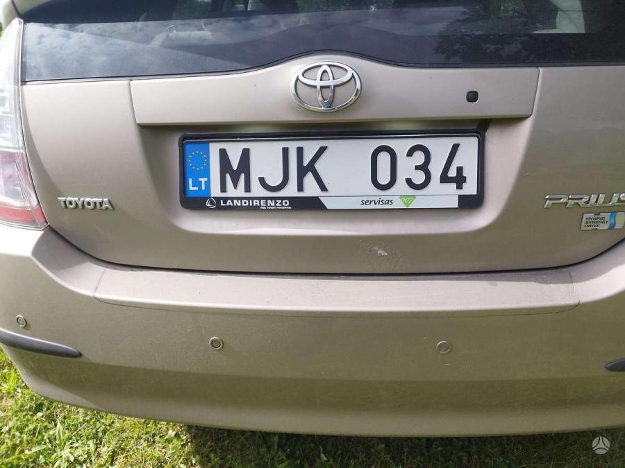 Dzeltens Toyota Prius 2005 Prienai, ar dzinēja tilpumu 1.50 L un nobraukumu 282 tūkst. km par 4000 €, foto 7 vietnē AUTOMOTO.COM.LV