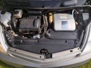 Dzeltens Toyota Prius 2005 Prienai, ar dzinēja tilpumu 1.50 L un nobraukumu 282 tūkst. km par 4000 €, foto 15 vietnē AUTOMOTO.COM.LV