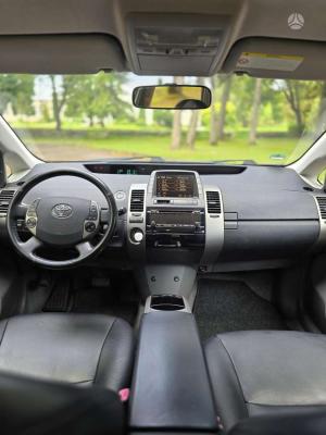 Dzeltens Toyota Prius 2006 Viļņa, ar dzinēja tilpumu 1.50 L un nobraukumu 273 tūkst. km par 3999 €, foto 11 vietnē AUTOMOTO.COM.LV