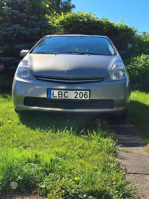 Dzeltens Toyota Prius 2007 Klaipėda, ar dzinēja tilpumu 1.50 L un nobraukumu 252 tūkst. km par 4300 €, foto 1 vietnē AUTOMOTO.COM.LV