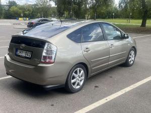 Желтый Тойота Приус 2007 в Каунас, объемом двигателя 1.50 л и пробегом 232 тыс. км за 4450 €, фото 5 на AUTOMOTO.COM.LV