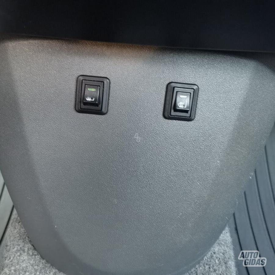 Dzeltens Toyota Prius 2008 Druskininkai, ar dzinēja tilpumu 1.50 L un nobraukumu 300 tūkst. km par 3200 €, foto 15 vietnē AUTOMOTO.COM.LV