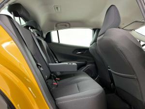 Yellow Toyota Prius 2023 in Vilnius, with an engine capacity of 1.99 L and mileage of 7 thousand km for 35900 €, photo 8 on AUTOMOTO.COM.LV