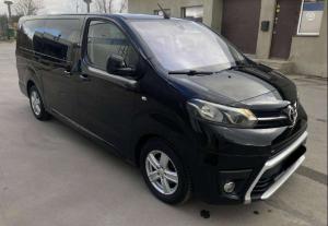 Black Toyota Proace 2017 in Vilnius, with an engine capacity of 2.00 L and mileage of 318 thousand km for 13900 €, photo  on AUTOMOTO.COM.LV