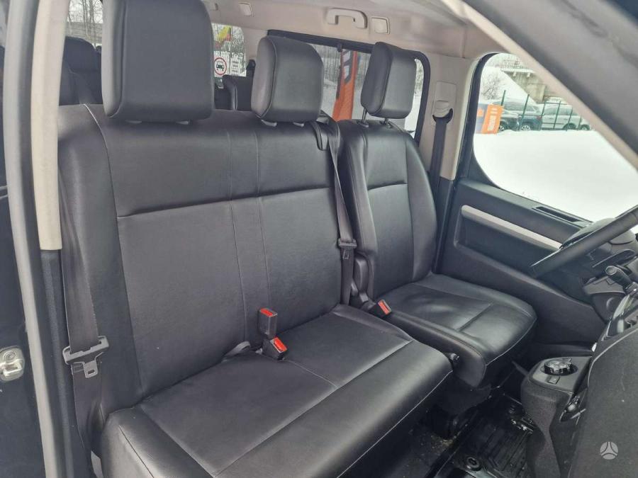 Melns Toyota Proace 2018 Kauņa, ar dzinēja tilpumu 2.00 L un nobraukumu 152 tūkst. km par 19890 €, foto 22 vietnē AUTOMOTO.COM.LV