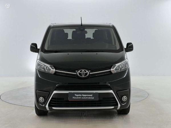 Black Toyota Proace 2021 in Vilnius, with an engine capacity of 2.00 L and mileage of 98 thousand km for 29900 €, photo 4 on AUTOMOTO.COM.LV