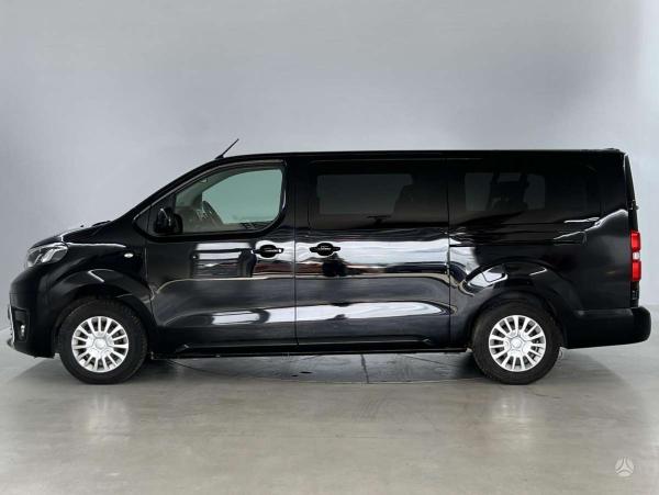 Black Toyota Proace 2021 in Vilnius, with an engine capacity of 2.00 L and mileage of 164 thousand km for 21900 €, photo 3 on AUTOMOTO.COM.LV