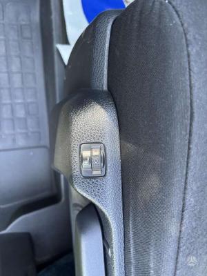Melns Toyota Proace 2021 Tauragė, ar dzinēja tilpumu 1.99 L un nobraukumu 232 tūkst. km par 14800 €, foto 8 vietnē AUTOMOTO.COM.LV