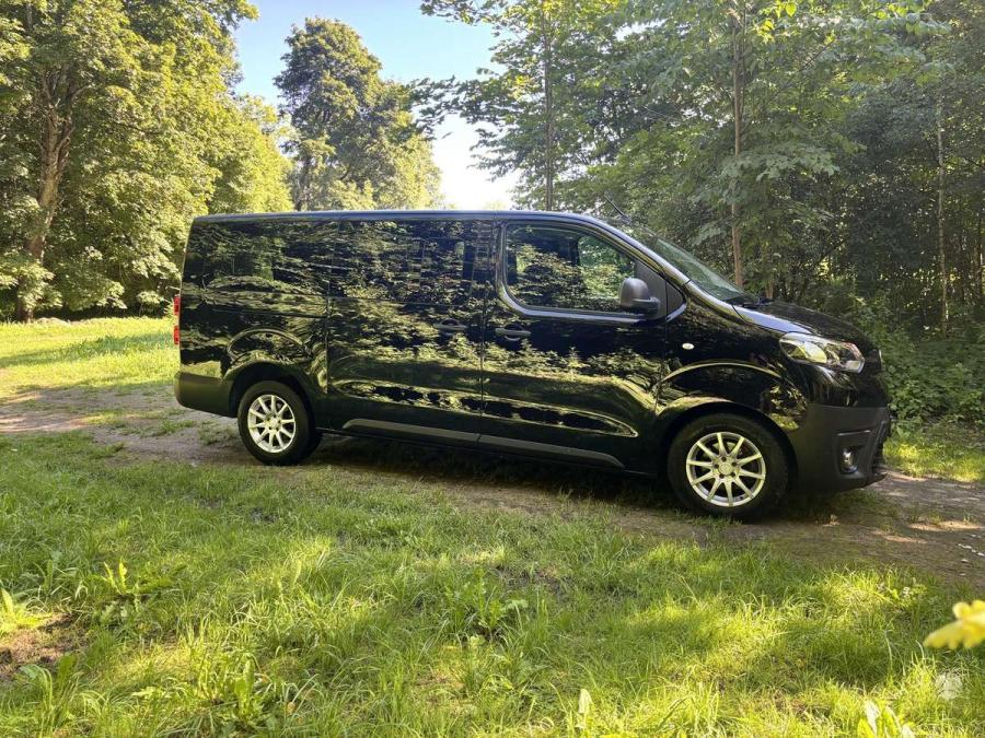 Melns Toyota Proace 2021 Tauragė, ar dzinēja tilpumu 1.99 L un nobraukumu 232 tūkst. km par 14800 €, foto 20 vietnē AUTOMOTO.COM.LV