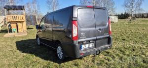 Black Toyota Proace 2015 in Riga, with an engine capacity of 2.00 L and mileage of 443 thousand km for 5000 €, photo 14 on AUTOMOTO.COM.LV