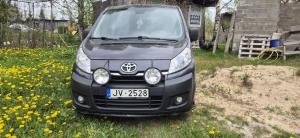 Black Toyota Proace 2015 in Riga, with an engine capacity of 2.00 L and mileage of 443 thousand km for 5000 €, photo 22 on AUTOMOTO.COM.LV