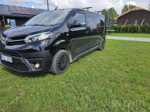Melns Toyota Proace 2017 Rīga, ar dzinēja tilpumu 1.60 L un nobraukumu 136 tūkst. km par 10285 €, foto 3 vietnē AUTOMOTO.COM.LV