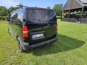 Melns Toyota Proace 2017 Rīga, ar dzinēja tilpumu 1.60 L un nobraukumu 136 tūkst. km par 10285 €, foto 4 vietnē AUTOMOTO.COM.LV