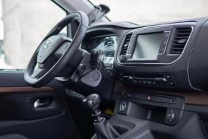 Melns Toyota Proace 2017 Grobiņa, ar dzinēja tilpumu 2.00 L un nobraukumu 207 tūkst. km par 17900 €, foto 18 vietnē AUTOMOTO.COM.LV