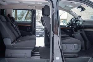 Melns Toyota Proace 2017 Grobiņa, ar dzinēja tilpumu 2.00 L un nobraukumu 207 tūkst. km par 17900 €, foto 19 vietnē AUTOMOTO.COM.LV