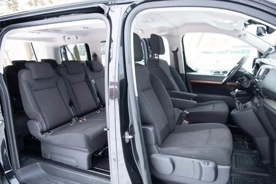 Melns Toyota Proace 2017 Grobiņa, ar dzinēja tilpumu 2.00 L un nobraukumu 207 tūkst. km par 17900 €, foto 20 vietnē AUTOMOTO.COM.LV