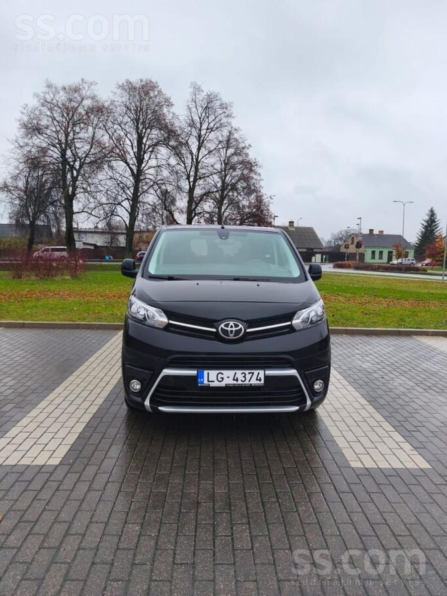 Melns Toyota Proace 2018 Ventspils, ar dzinēja tilpumu 1.60 L un nobraukumu 180 tūkst. km par 15400 €, foto 3 vietnē AUTOMOTO.COM.LV