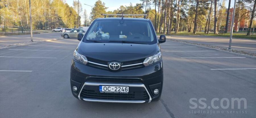 Melns Toyota Proace 2018 Daugavpils, ar dzinēja tilpumu 2.00 L un nobraukumu 300 tūkst. km par 15000 €, foto 1 vietnē AUTOMOTO.COM.LV