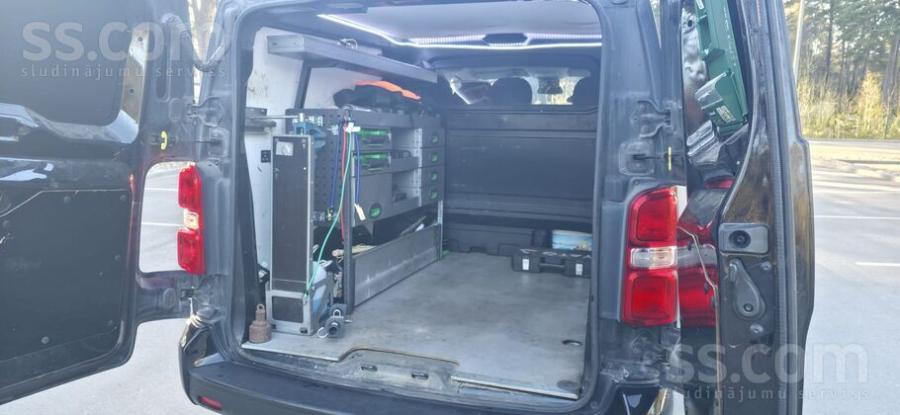 Melns Toyota Proace 2018 Daugavpils, ar dzinēja tilpumu 2.00 L un nobraukumu 300 tūkst. km par 15000 €, foto 6 vietnē AUTOMOTO.COM.LV