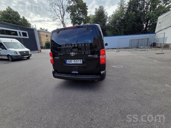 Black Toyota Proace 2018 in Riga, with an engine capacity of 2.00 L and mileage of 250 thousand km for 18000 €, photo 10 on AUTOMOTO.COM.LV