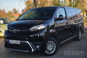 Melns Toyota Proace 2018 Kuldīga, ar dzinēja tilpumu 1.60 L un nobraukumu 0 tūkst. km par 17300 €, foto  vietnē AUTOMOTO.COM.LV