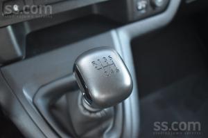 Melns Toyota Proace 2018 Kuldīga, ar dzinēja tilpumu 1.60 L un nobraukumu 0 tūkst. km par 17300 €, foto 10 vietnē AUTOMOTO.COM.LV