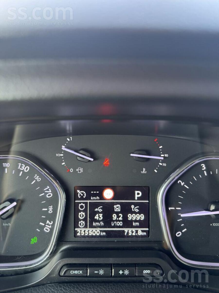 Melns Toyota Proace 2019 Valmiera, ar dzinēja tilpumu 2.00 L un nobraukumu 256 tūkst. km par 25400 €, foto 6 vietnē AUTOMOTO.COM.LV