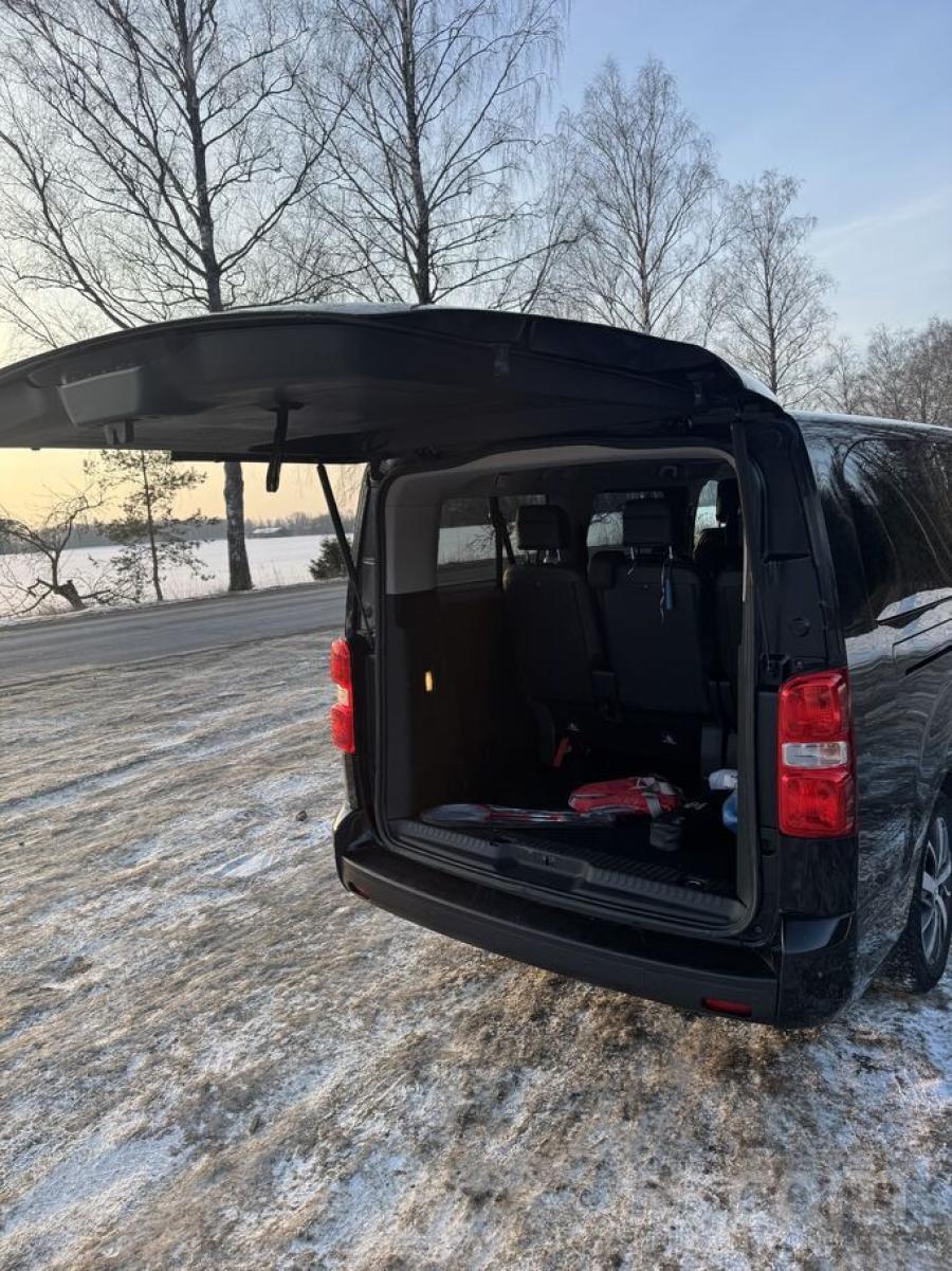 Melns Toyota Proace 2019 Valmiera, ar dzinēja tilpumu 2.00 L un nobraukumu 256 tūkst. km par 25400 €, foto 10 vietnē AUTOMOTO.COM.LV