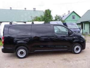 Black Toyota Proace 2019 in Valka, with an engine capacity of 2.00 L and mileage of 212 thousand km for 10000 €, photo 5 on AUTOMOTO.COM.LV