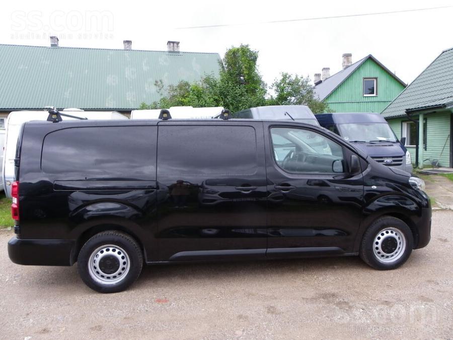 Black Toyota Proace 2019 in Valka, with an engine capacity of 2.00 L and mileage of 212 thousand km for 10000 €, photo 5 on AUTOMOTO.COM.LV