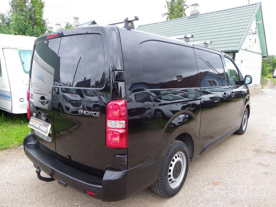 Black Toyota Proace 2019 in Valka, with an engine capacity of 2.00 L and mileage of 212 thousand km for 10000 €, photo 6 on AUTOMOTO.COM.LV