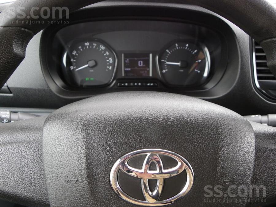 Black Toyota Proace 2019 in Valka, with an engine capacity of 2.00 L and mileage of 212 thousand km for 10000 €, photo 9 on AUTOMOTO.COM.LV