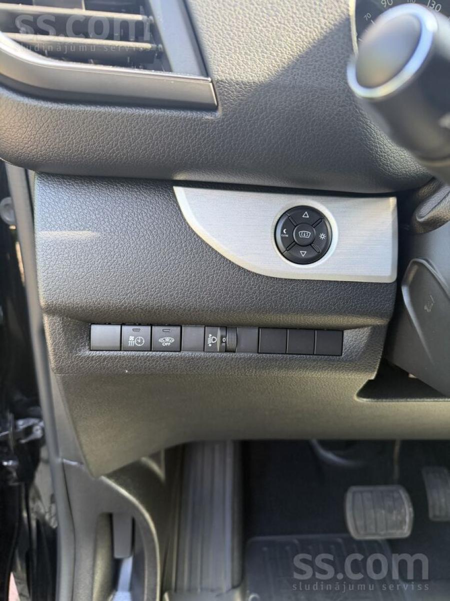 Melns Toyota Proace 2019 Rīga, ar dzinēja tilpumu 2.00 L un nobraukumu 153 tūkst. km par 26000 €, foto 10 vietnē AUTOMOTO.COM.LV
