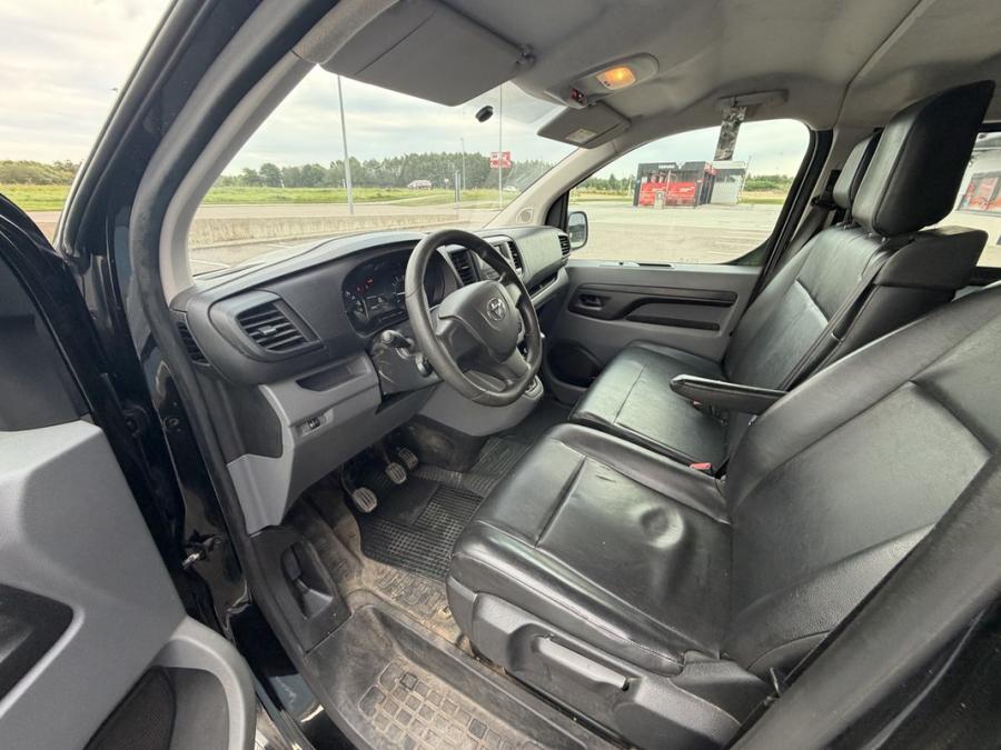 Melns Toyota Proace 2019 Rakvere, ar dzinēja tilpumu 1.50 L un nobraukumu 277 tūkst. km par 11000 €, foto 19 vietnē AUTOMOTO.COM.LV