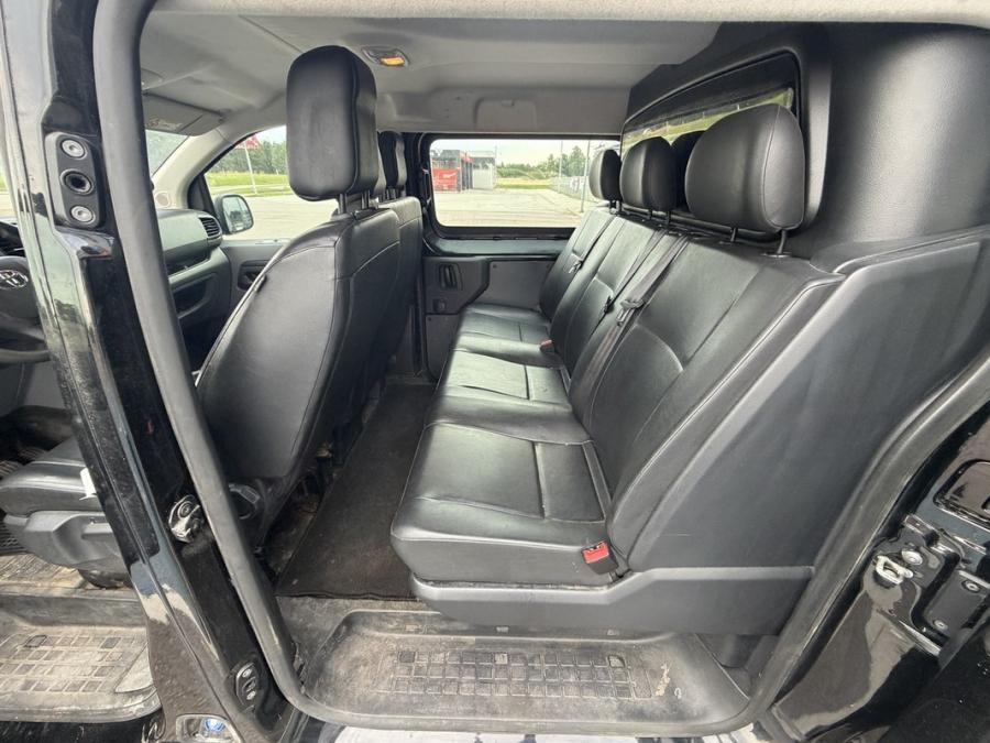 Melns Toyota Proace 2019 Rakvere, ar dzinēja tilpumu 1.50 L un nobraukumu 277 tūkst. km par 11000 €, foto 21 vietnē AUTOMOTO.COM.LV