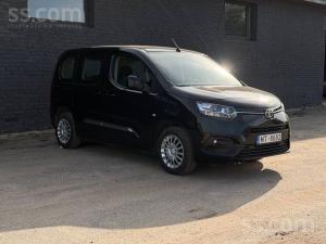 Черный Тойота Proace 2021 в Даугавпилс, объемом двигателя 1.50 л и пробегом 119 тыс. км за 12500 €, фото 3 на AUTOMOTO.COM.LV