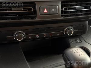 Черный Тойота Proace 2021 в Даугавпилс, объемом двигателя 1.50 л и пробегом 119 тыс. км за 12500 €, фото 11 на AUTOMOTO.COM.LV