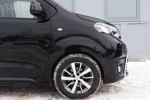 Melns Toyota Proace 2022 Ventspils, ar dzinēja tilpumu 2.00 L un nobraukumu 95 tūkst. km par 21350 €, foto 9 vietnē AUTOMOTO.COM.LV