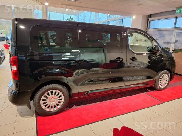 Melns Toyota Proace 2023 Rīga, ar dzinēja tilpumu 2.00 L un nobraukumu 119 tūkst. km par 30500 €, foto 3 vietnē AUTOMOTO.COM.LV