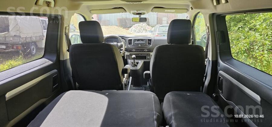 Black Toyota Proace 2017 in Riga, with an engine capacity of 1.60 L and mileage of 230 thousand km for 9300 €, photo 6 on AUTOMOTO.COM.LV