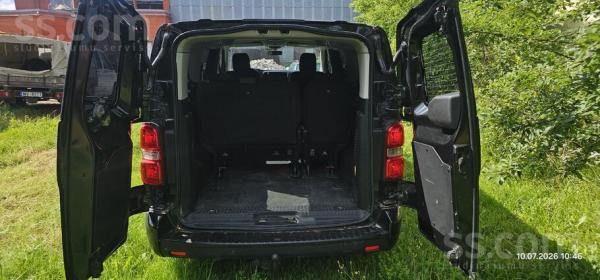 Melns Toyota Proace 2017 Rīga, ar dzinēja tilpumu 1.60 L un nobraukumu 230 tūkst. km par 9300 €, foto 4 vietnē AUTOMOTO.COM.LV