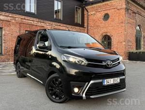 Black Toyota Proace 2017 in Tallinn, with an engine capacity of 2.00 L and mileage of 203 thousand km for 22100 €, photo 6 on AUTOMOTO.COM.LV
