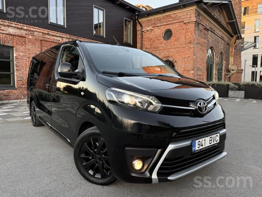 Black Toyota Proace 2017 in Tallinn, with an engine capacity of 2.00 L and mileage of 203 thousand km for 22100 €, photo 9 on AUTOMOTO.COM.LV