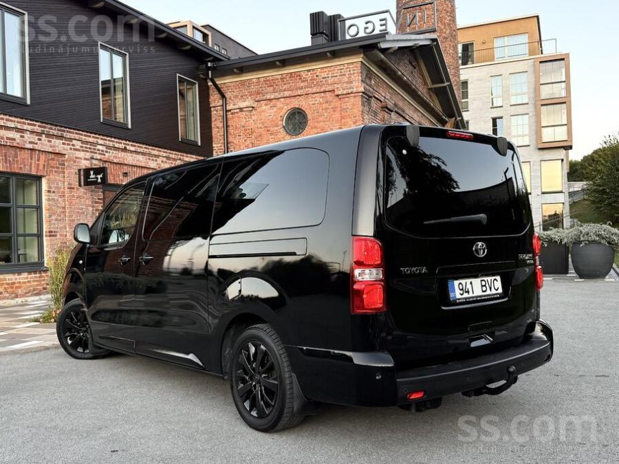 Black Toyota Proace 2017 in Tallinn, with an engine capacity of 2.00 L and mileage of 203 thousand km for 22100 €, photo 13 on AUTOMOTO.COM.LV