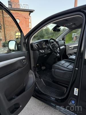 Black Toyota Proace 2017 in Tallinn, with an engine capacity of 2.00 L and mileage of 203 thousand km for 22100 €, photo 25 on AUTOMOTO.COM.LV
