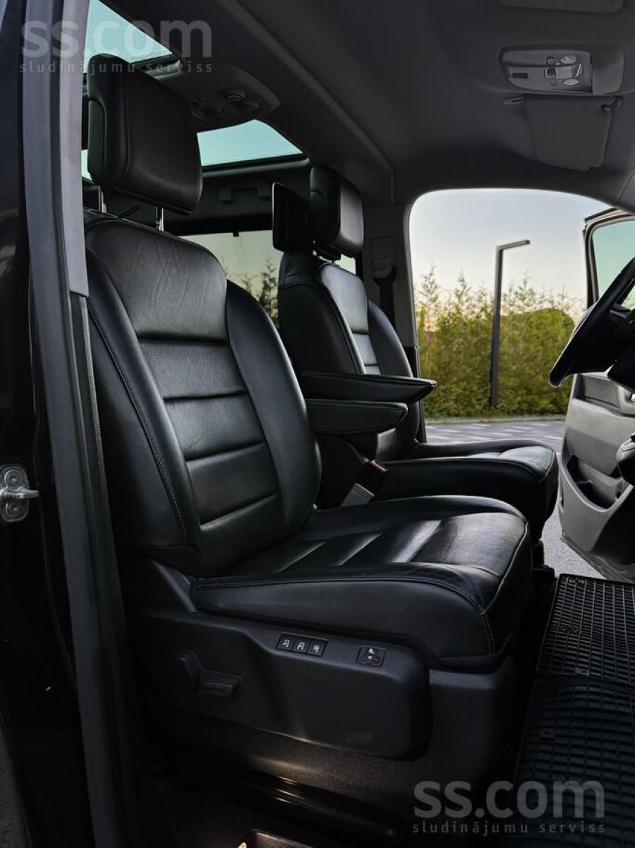 Black Toyota Proace 2017 in Tallinn, with an engine capacity of 2.00 L and mileage of 203 thousand km for 22100 €, photo 27 on AUTOMOTO.COM.LV