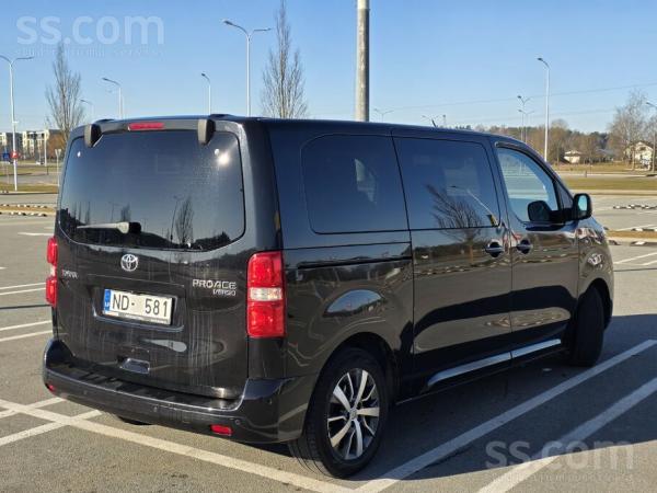 Melns Toyota Proace 2018 Rīga, ar dzinēja tilpumu 2.00 L un nobraukumu 150 tūkst. km par 21000 €, foto 4 vietnē AUTOMOTO.COM.LV