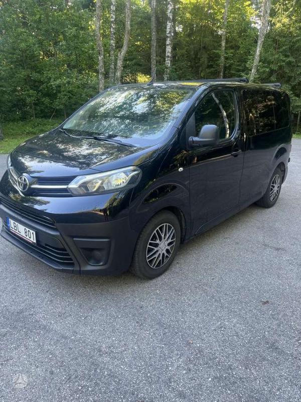 Black Toyota Proace 2019 in Alytus, with an engine capacity of 1.50 L and mileage of 170 thousand km for 12990 €, photo 1 on AUTOMOTO.COM.LV